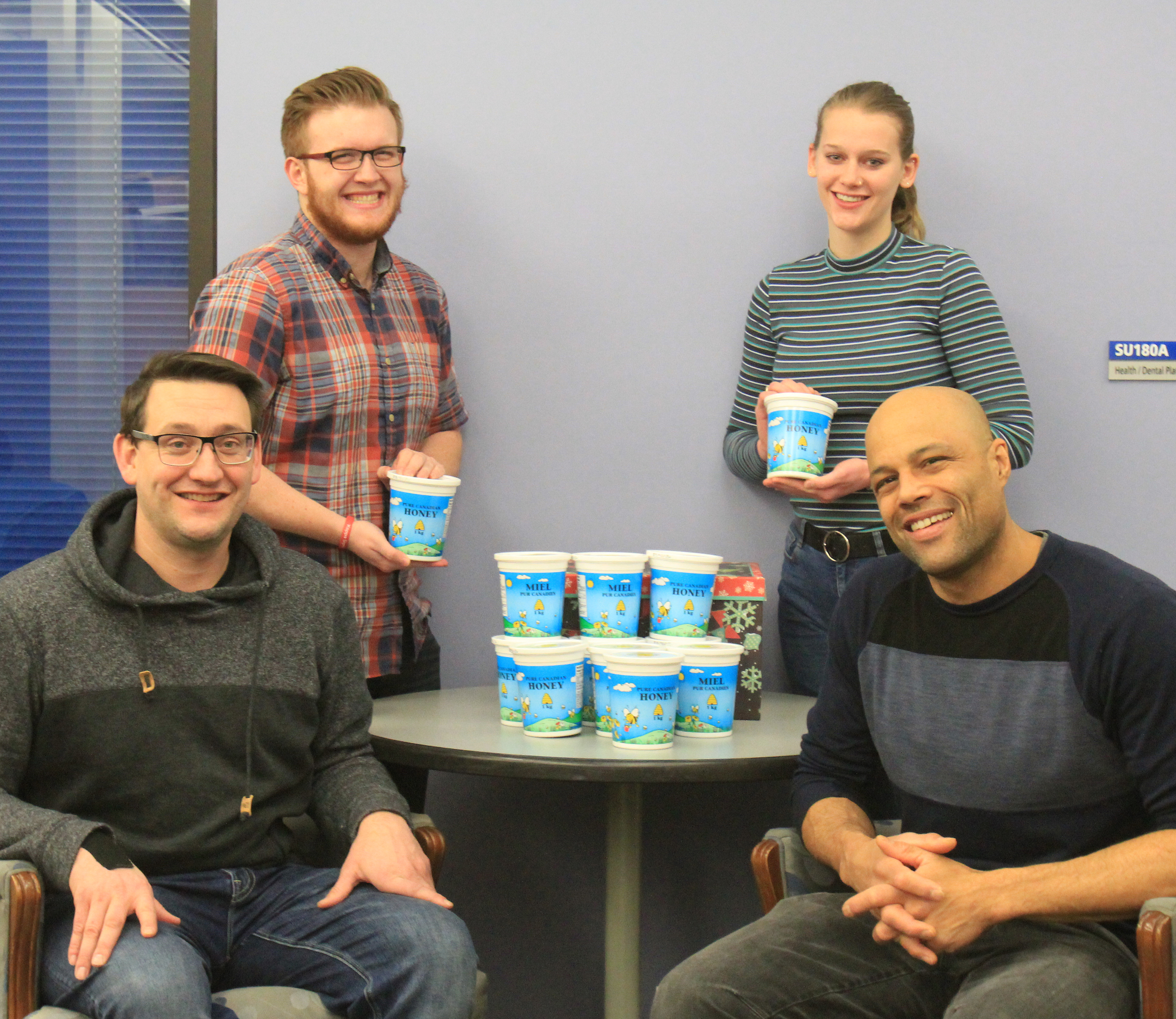 Local company supports U of L Students’ Union Food Bank | UNews