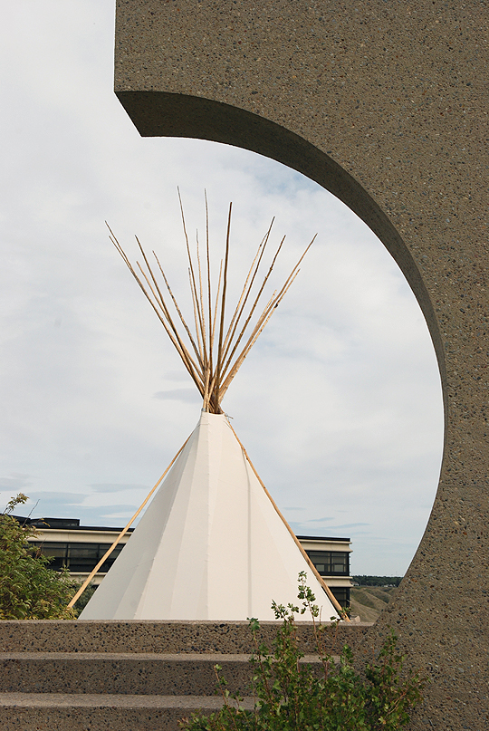 University of Lethbridge adopts Iniskim Governance Process | UNews